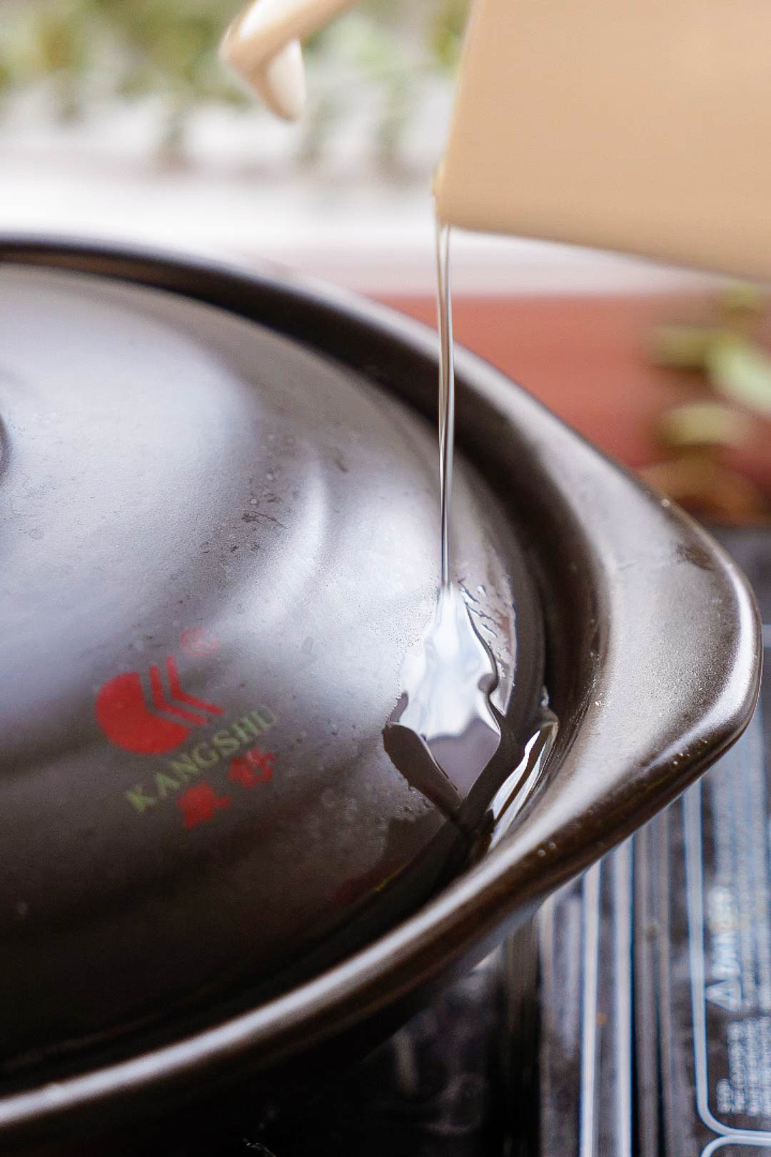 Clay Pot Rice (煲仔饭): Crispy, Flavourful, Comfort in One Pot - The ...